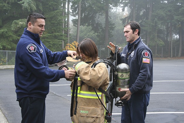 Reporter hangs with firefighters | Kitsap Daily News