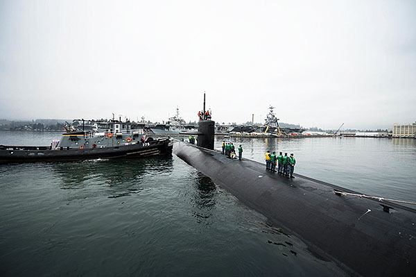 Photo gallery: USS Bremerton cruises into Kitsap | Kitsap Daily News