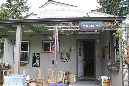 Judy’s Junk and Java in Silverdale closes | Kitsap Daily News
