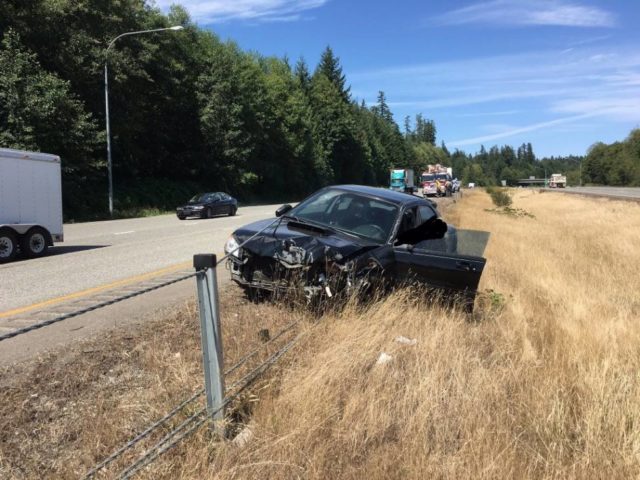 Driver crashes after swerving to avoid couch cushions in roadway on HWY ...