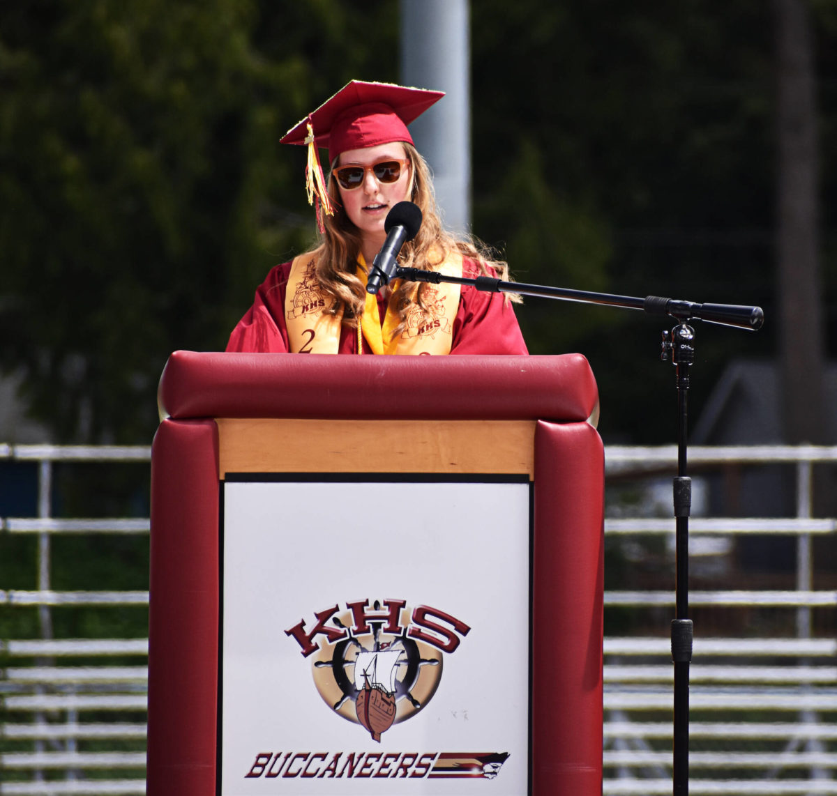 Kingston graduates shine through resilience | Kitsap Daily News
