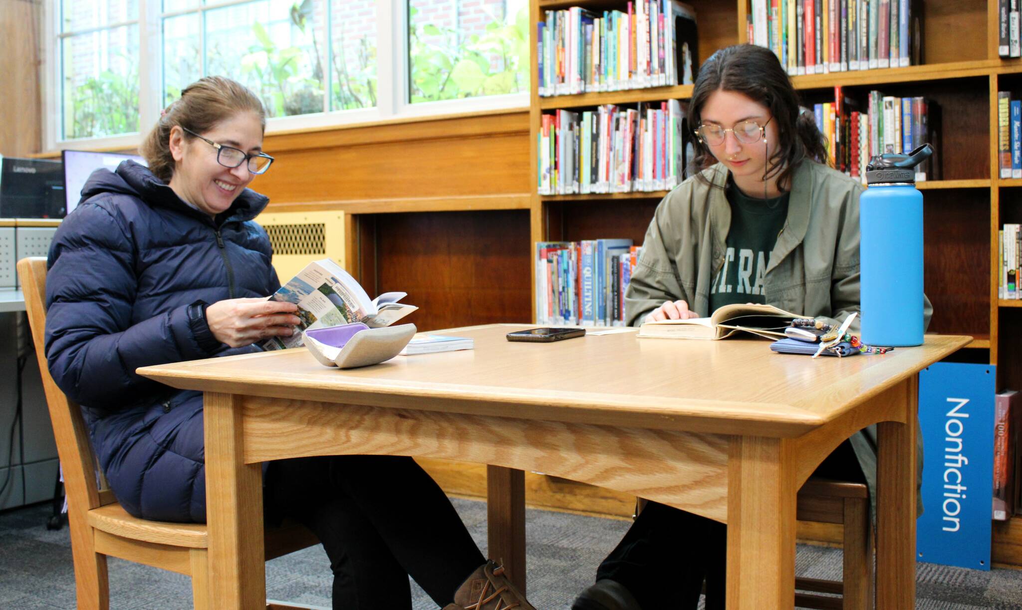 Bremerton library reopens, set for hot or cold weather to help homeless ...