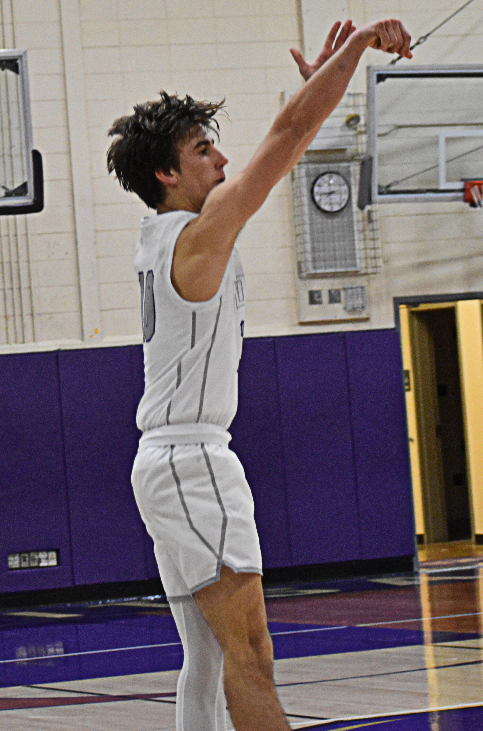 Vikings capture 5th-straight basketball win - Kitsap Daily News