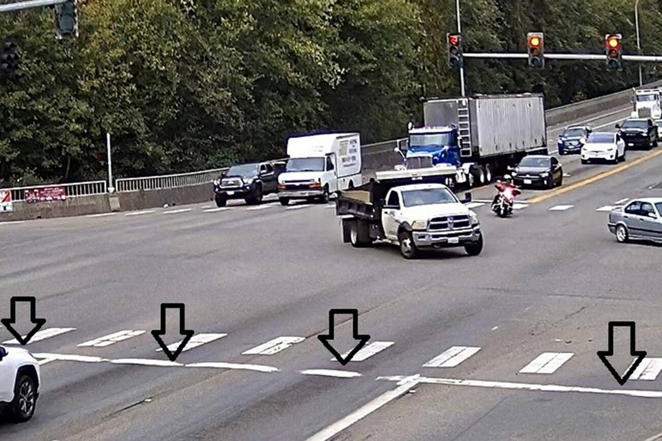 Red light camera at 305/Bond intersection now live | Kitsap Daily News